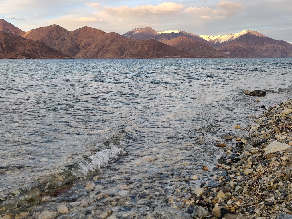 Guide to Explore Pangong Lake | Where Heaven kisses earth ...